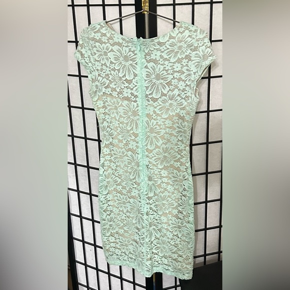 bebe | Dresses | Nwt Bebe Lace Dress Mint Green Size Medium | Poshmark